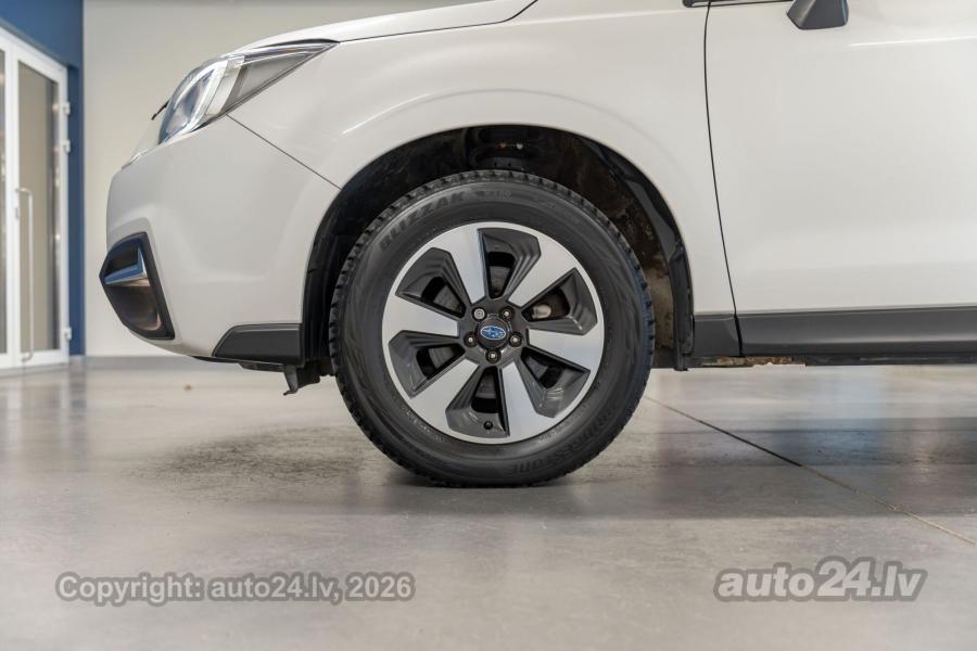 Balts Subaru Forester 2016 Tallina, ar dzinēja tilpumu 2.00 L un nobraukumu 160 tūkst. km par 13500 €, foto 20 vietnē AUTOMOTO.COM.LV