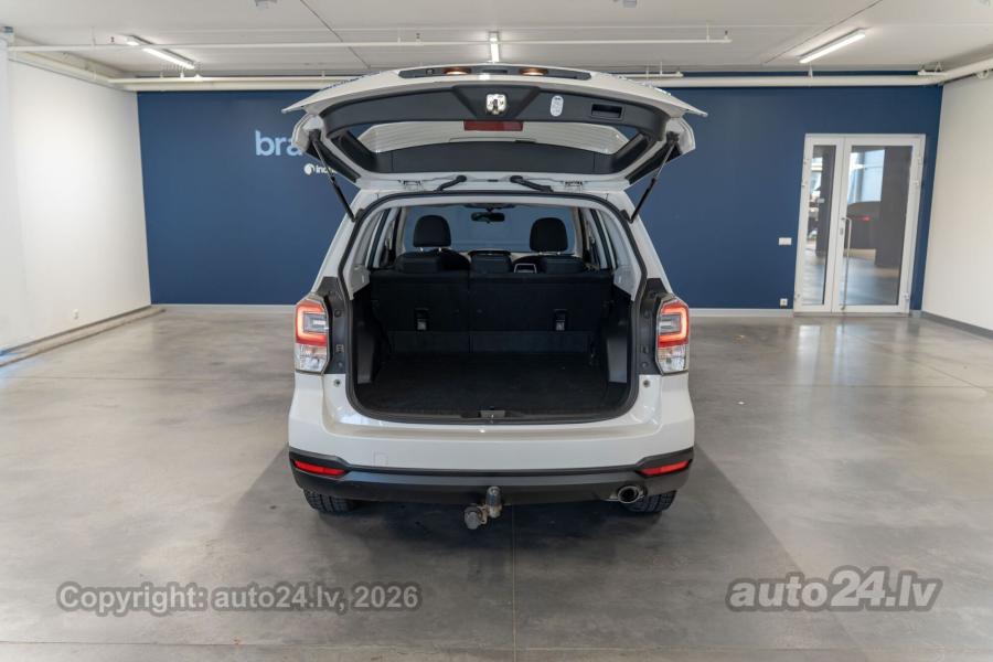 Balts Subaru Forester 2016 Tallina, ar dzinēja tilpumu 2.00 L un nobraukumu 160 tūkst. km par 13500 €, foto 21 vietnē AUTOMOTO.COM.LV