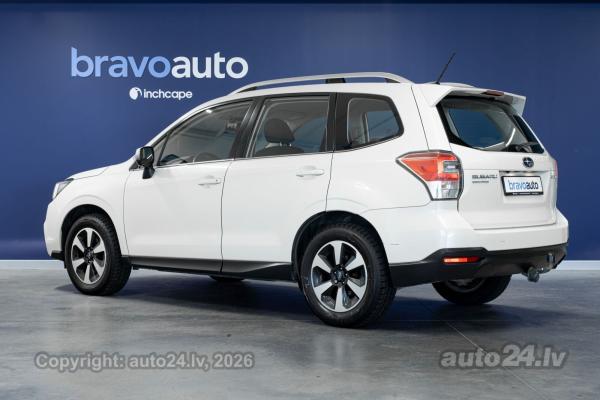 Balts Subaru Forester 2016 Tallina, ar dzinēja tilpumu 2.00 L un nobraukumu 160 tūkst. km par 13500 €, foto 5 vietnē AUTOMOTO.COM.LV