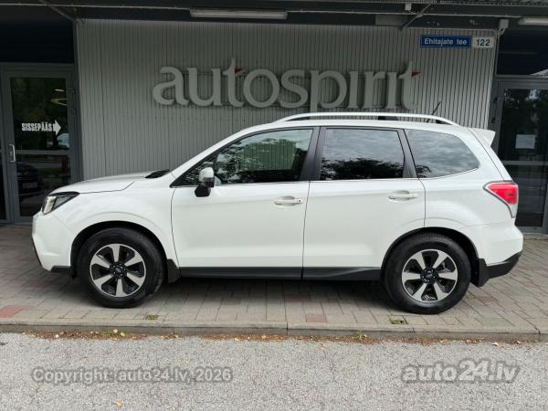 Balts Subaru Forester 2017 Tallina, ar dzinēja tilpumu 2.00 L un nobraukumu 100 tūkst. km par 16490 €, foto 3 vietnē AUTOMOTO.COM.LV