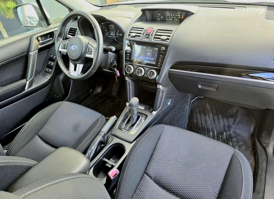 Balts Subaru Forester 2017 Tauragė, ar dzinēja tilpumu 2.00 L un nobraukumu 176 tūkst. km par 9700 €, foto 24 vietnē AUTOMOTO.COM.LV