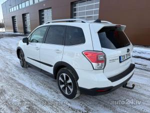 Balts Subaru Forester 2018 Tallina, ar dzinēja tilpumu 2.00 L un nobraukumu 142 tūkst. km par 16500 €, foto 4 vietnē AUTOMOTO.COM.LV