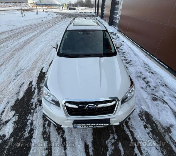 Белый Субару Форестер 2018 в Таллин, объемом двигателя 2.00 л и пробегом 142 тыс. км за 16500 €, фото 10 на AUTOMOTO.COM.LV