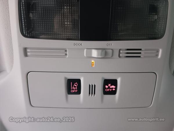 White Subaru Forester 2019 in Tallinn, with an engine capacity of 2.00 L and mileage of 84 thousand km for 18990 €, photo 11 on AUTOMOTO.COM.LV