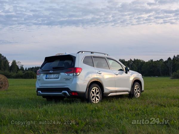 White Subaru Forester 2020 in Haapsalu, with an engine capacity of 2.00 L and mileage of 116 thousand km for 23000 €, photo 8 on AUTOMOTO.COM.LV