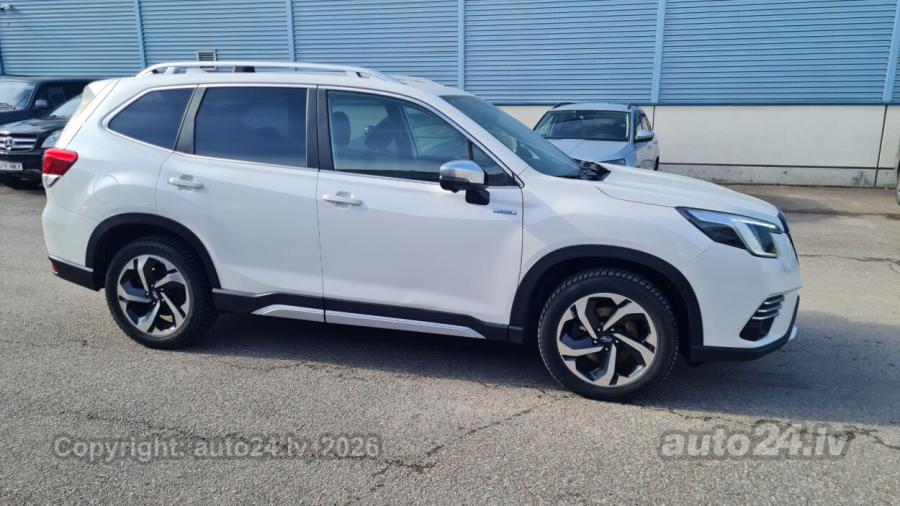 Balts Subaru Forester 2022 Tallina, ar dzinēja tilpumu 2.00 L un nobraukumu 36 tūkst. km par 24500 €, foto 4 vietnē AUTOMOTO.COM.LV
