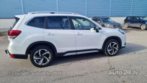 Balts Subaru Forester 2022 Tallina, ar dzinēja tilpumu 2.00 L un nobraukumu 36 tūkst. km par 24500 €, foto 5 vietnē AUTOMOTO.COM.LV