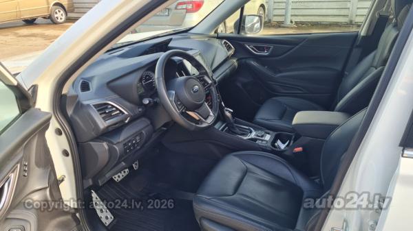 White Subaru Forester 2022 in Tallinn, with an engine capacity of 2.00 L and mileage of 36 thousand km for 24500 €, photo 11 on AUTOMOTO.COM.LV