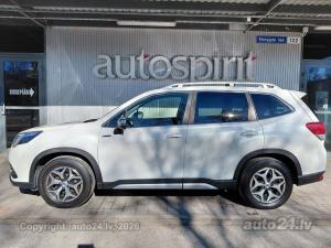 Balts Subaru Forester 2023 Tallina, ar dzinēja tilpumu 2.00 L un nobraukumu 78 tūkst. km par 25990 €, foto 2 vietnē AUTOMOTO.COM.LV