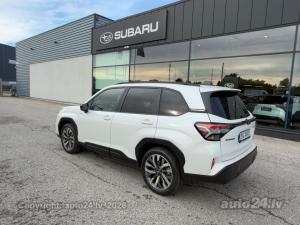 Balts Subaru Forester 2026 Tartu, ar dzinēja tilpumu 2.00 L un nobraukumu 0 tūkst. km par 41400 €, foto 5 vietnē AUTOMOTO.COM.LV