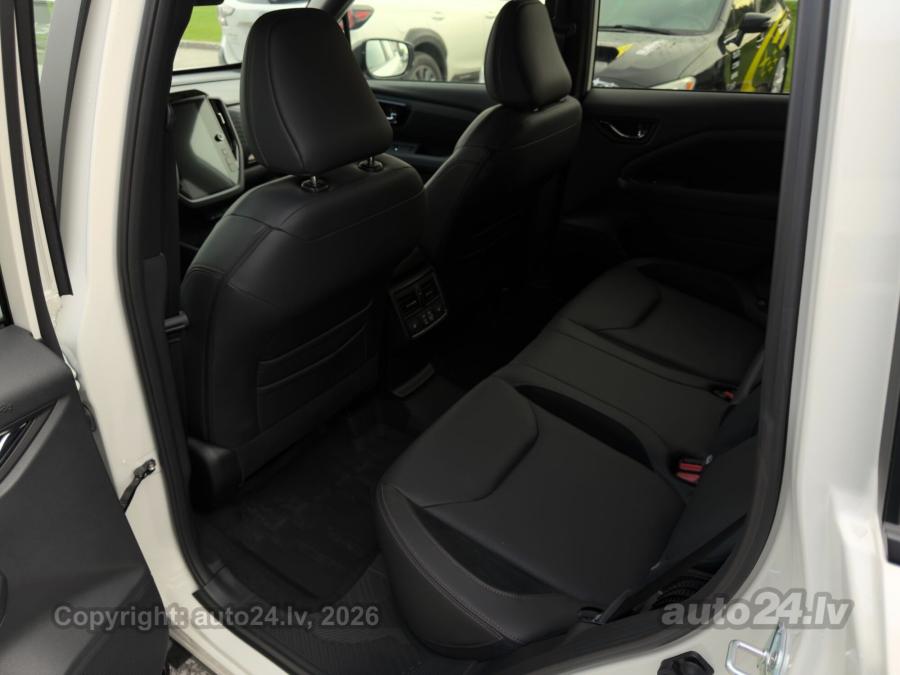 Balts Subaru Forester 2026 Tartu, ar dzinēja tilpumu 2.00 L un nobraukumu 0 tūkst. km par 41400 €, foto 7 vietnē AUTOMOTO.COM.LV