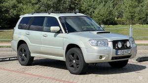 Yellow Subaru Forester 2007 in Druskininkai, with an engine capacity of 2.50 L and mileage of 328 thousand km for 4400 €, photo 4 on AUTOMOTO.COM.LV