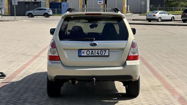 Yellow Subaru Forester 2007 in Druskininkai, with an engine capacity of 2.50 L and mileage of 328 thousand km for 4400 €, photo 7 on AUTOMOTO.COM.LV