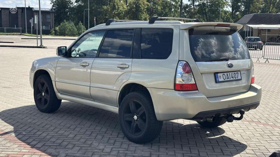 Yellow Subaru Forester 2007 in Druskininkai, with an engine capacity of 2.50 L and mileage of 328 thousand km for 4400 €, photo 8 on AUTOMOTO.COM.LV