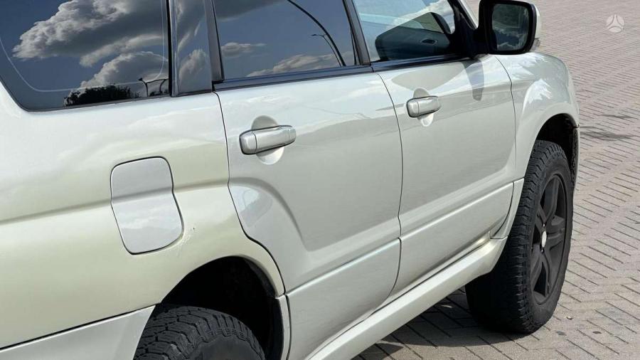 Yellow Subaru Forester 2007 in Druskininkai, with an engine capacity of 2.50 L and mileage of 328 thousand km for 4400 €, photo 13 on AUTOMOTO.COM.LV