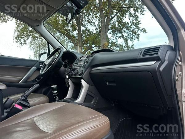 Dzeltens Subaru Forester 2013 Jelgava, ar dzinēja tilpumu 2.00 L un nobraukumu 0 tūkst. km par 6390 €, foto 11 vietnē AUTOMOTO.COM.LV
