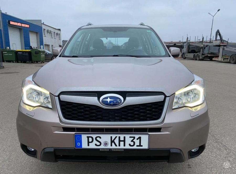 Dzeltens Subaru Forester 2015 Marijampole, ar dzinēja tilpumu 2.00 L un nobraukumu 172 tūkst. km par 6100 €, foto 1 vietnē AUTOMOTO.COM.LV