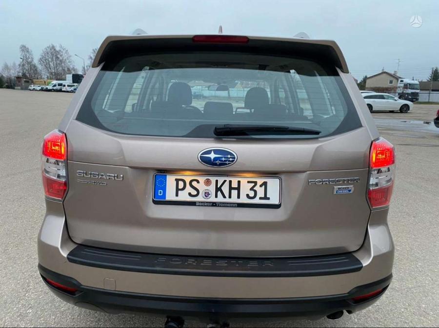 Dzeltens Subaru Forester 2015 Marijampole, ar dzinēja tilpumu 2.00 L un nobraukumu 172 tūkst. km par 6100 €, foto 5 vietnē AUTOMOTO.COM.LV