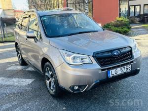 Yellow Subaru Forester 2014 in Riga, with an engine capacity of 2.00 L and mileage of 164 thousand km for 11000 €, photo 3 on AUTOMOTO.COM.LV