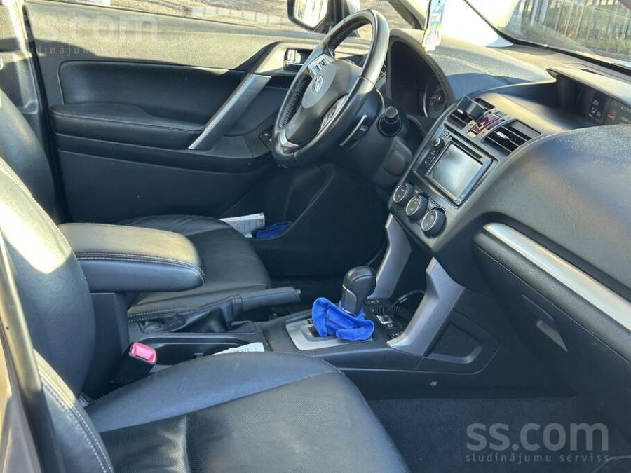 Yellow Subaru Forester 2014 in Riga, with an engine capacity of 2.00 L and mileage of 164 thousand km for 11000 €, photo 16 on AUTOMOTO.COM.LV