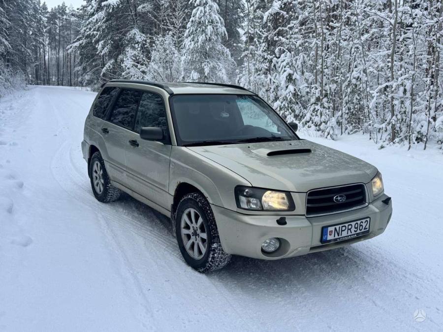 Dzeltens Subaru Forester 2004 Viļņa, ar dzinēja tilpumu 2.00 L un nobraukumu 315 tūkst. km par 2650 €, foto 2 vietnē AUTOMOTO.COM.LV