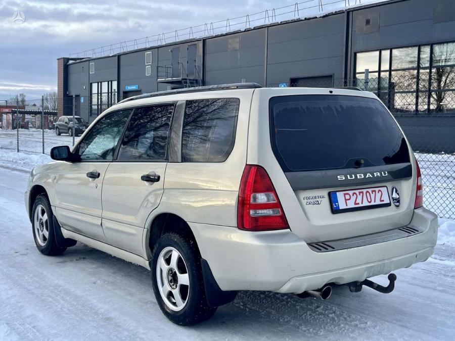Dzeltens Subaru Forester 2005 Šilutė, ar dzinēja tilpumu 2.00 L un nobraukumu 328 tūkst. km par 2999 €, foto 5 vietnē AUTOMOTO.COM.LV