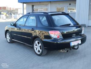 Melns Subaru Impreza 2005 Šilutė, ar dzinēja tilpumu 2.00 L un nobraukumu 191 tūkst. km par 2650 €, foto 3 vietnē AUTOMOTO.COM.LV