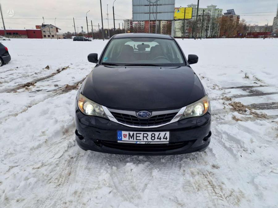 Black Subaru Impreza 2008 in Kaunas, with an engine capacity of 1.99 L and mileage of 177 thousand km for 3300 €, photo 1 on AUTOMOTO.COM.LV