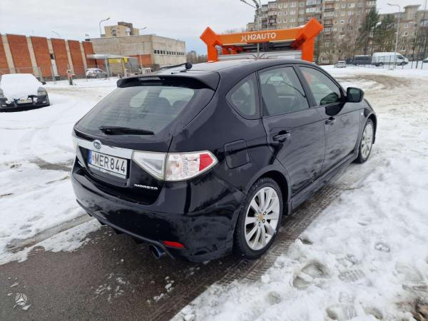 Black Subaru Impreza 2008 in Kaunas, with an engine capacity of 1.99 L and mileage of 177 thousand km for 3300 €, photo 4 on AUTOMOTO.COM.LV