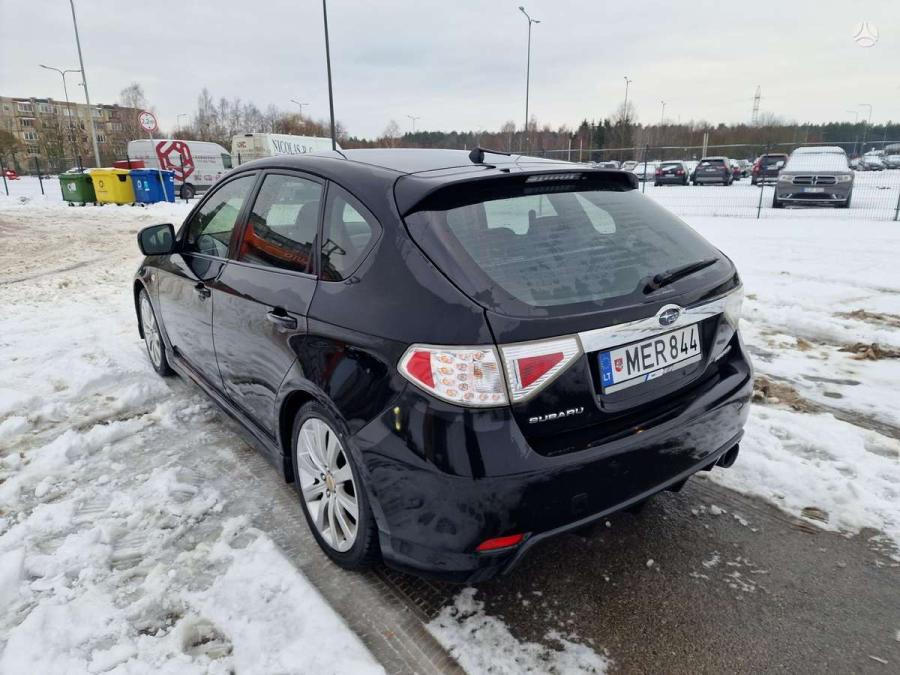 Black Subaru Impreza 2008 in Kaunas, with an engine capacity of 1.99 L and mileage of 177 thousand km for 3300 €, photo 5 on AUTOMOTO.COM.LV