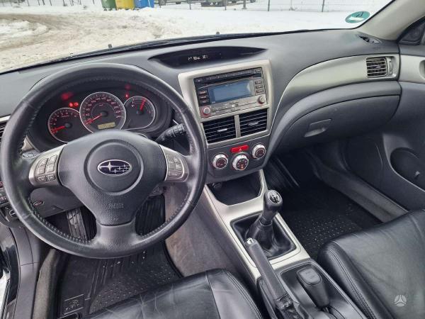 Black Subaru Impreza 2008 in Kaunas, with an engine capacity of 1.99 L and mileage of 177 thousand km for 3300 €, photo 8 on AUTOMOTO.COM.LV