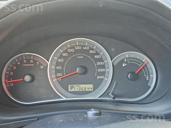 Melns Subaru Impreza 2008 Rīga, ar dzinēja tilpumu 2.00 L un nobraukumu 137 tūkst. km par 3550 €, foto 5 vietnē AUTOMOTO.COM.LV