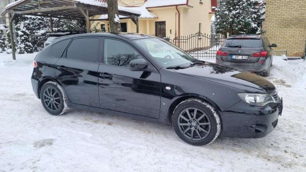 Black Subaru Impreza 2009 in Siauliai, with an engine capacity of 1.99 L and mileage of 230 thousand km for 3550 €, photo 4 on AUTOMOTO.COM.LV