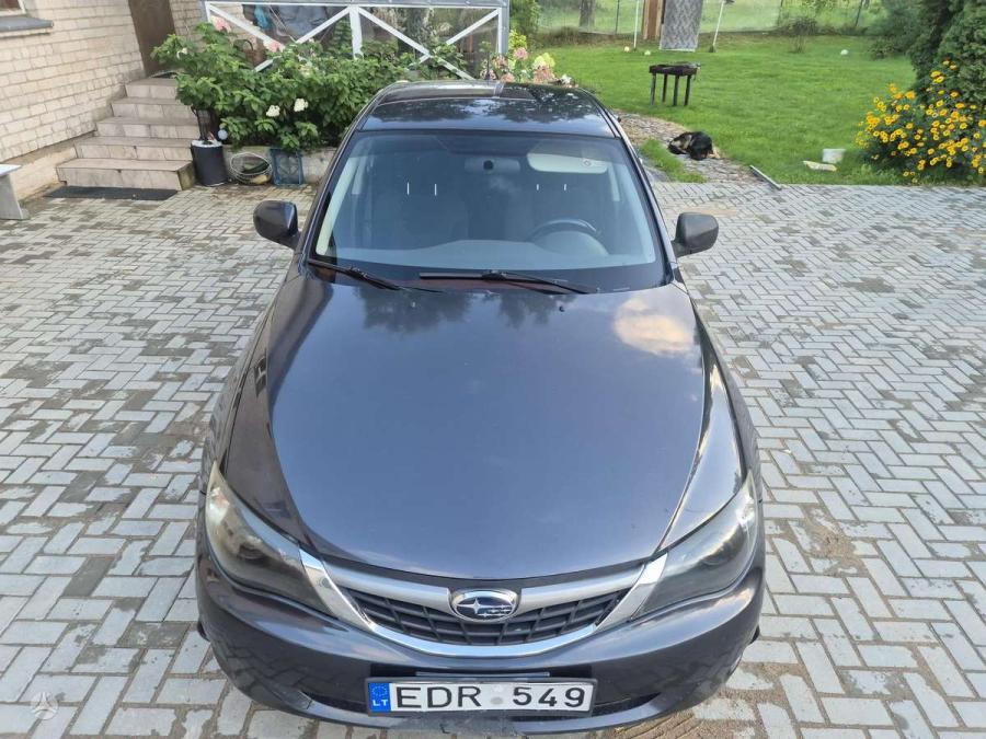 Melns Subaru Impreza 2009 Viļņa, ar dzinēja tilpumu 1.50 L un nobraukumu 230 tūkst. km par 1600 €, foto 4 vietnē AUTOMOTO.COM.LV