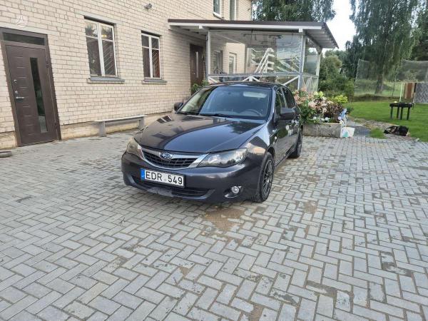 Melns Subaru Impreza 2009 Viļņa, ar dzinēja tilpumu 1.50 L un nobraukumu 230 tūkst. km par 1600 €, foto 4 vietnē AUTOMOTO.COM.LV