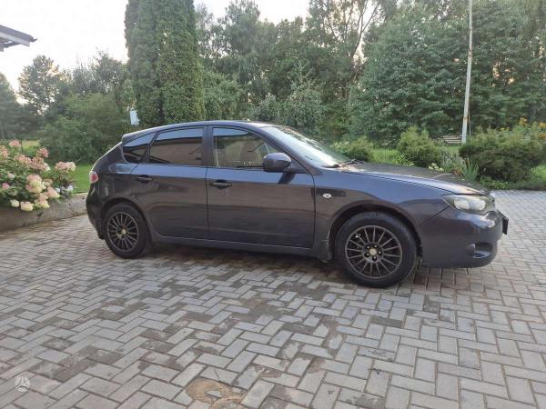 Melns Subaru Impreza 2009 Viļņa, ar dzinēja tilpumu 1.50 L un nobraukumu 230 tūkst. km par 1600 €, foto 9 vietnē AUTOMOTO.COM.LV