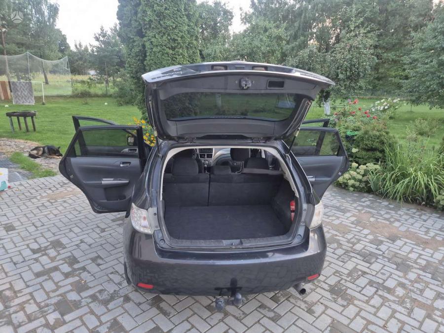 Melns Subaru Impreza 2009 Viļņa, ar dzinēja tilpumu 1.50 L un nobraukumu 230 tūkst. km par 1600 €, foto 14 vietnē AUTOMOTO.COM.LV