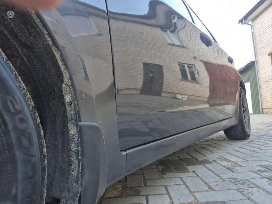 Melns Subaru Impreza 2009 Viļņa, ar dzinēja tilpumu 1.50 L un nobraukumu 230 tūkst. km par 1600 €, foto 16 vietnē AUTOMOTO.COM.LV