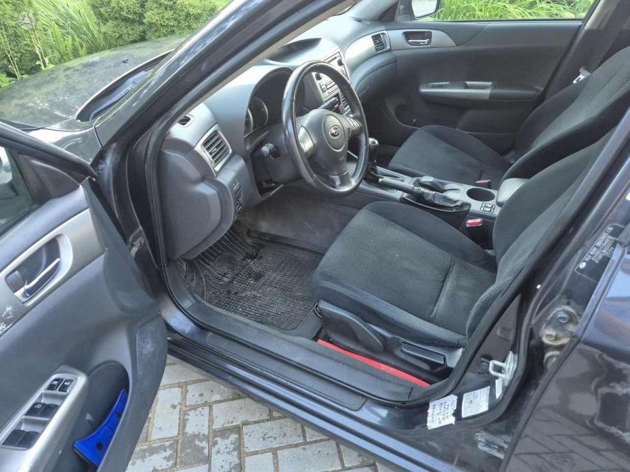 Melns Subaru Impreza 2009 Viļņa, ar dzinēja tilpumu 1.50 L un nobraukumu 230 tūkst. km par 1600 €, foto 20 vietnē AUTOMOTO.COM.LV