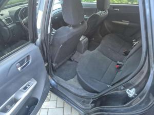Melns Subaru Impreza 2009 Viļņa, ar dzinēja tilpumu 1.50 L un nobraukumu 230 tūkst. km par 1600 €, foto 23 vietnē AUTOMOTO.COM.LV