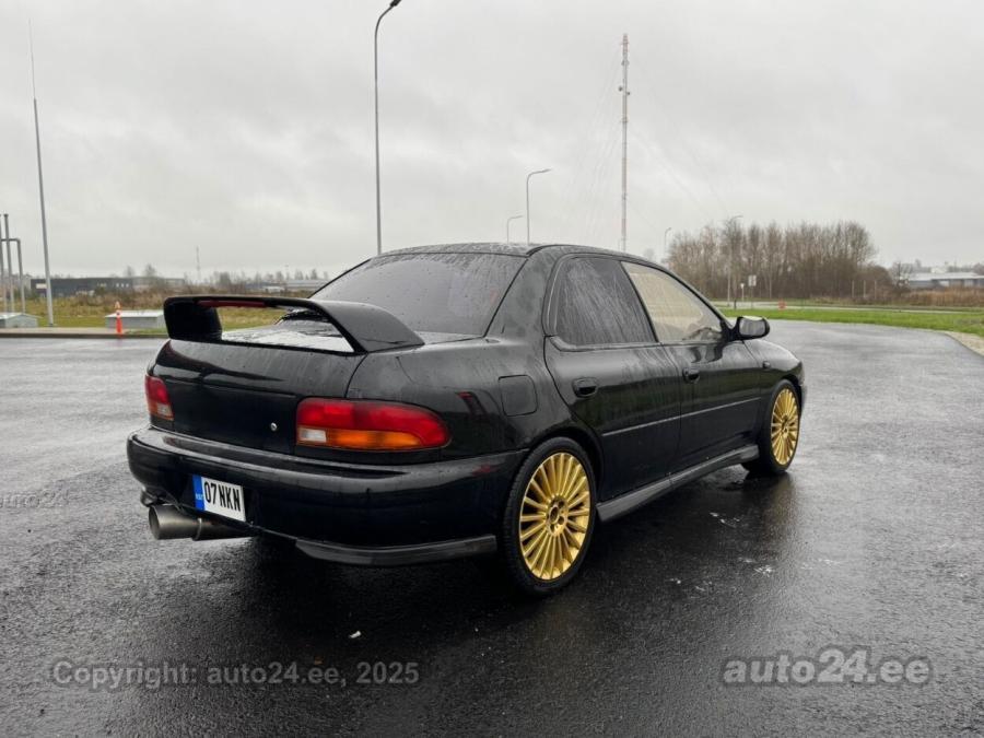 Melns Subaru Impreza 1996 Tallina, ar dzinēja tilpumu 2.00 L un nobraukumu 0 tūkst. km par 8700 €, foto 5 vietnē AUTOMOTO.COM.LV