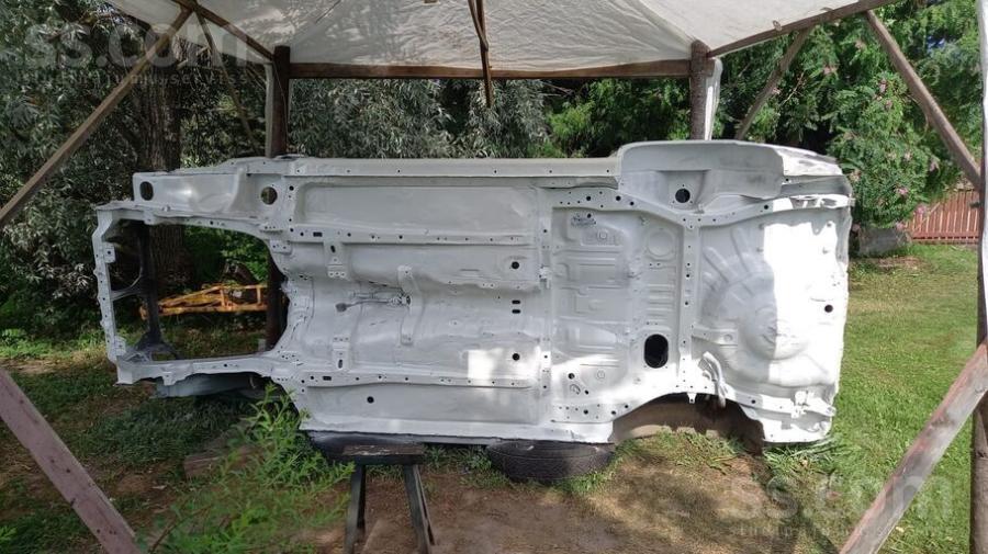 Melns Subaru Impreza 2003 Talsi, ar dzinēja tilpumu 2.00 L un nobraukumu 213 tūkst. km par 2100 €, foto 6 vietnē AUTOMOTO.COM.LV