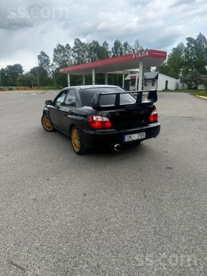 Black Subaru Impreza 2004 in Preili, with an engine capacity of 2.00 L and mileage of 280 thousand km for 10000 €, photo 5 on AUTOMOTO.COM.LV