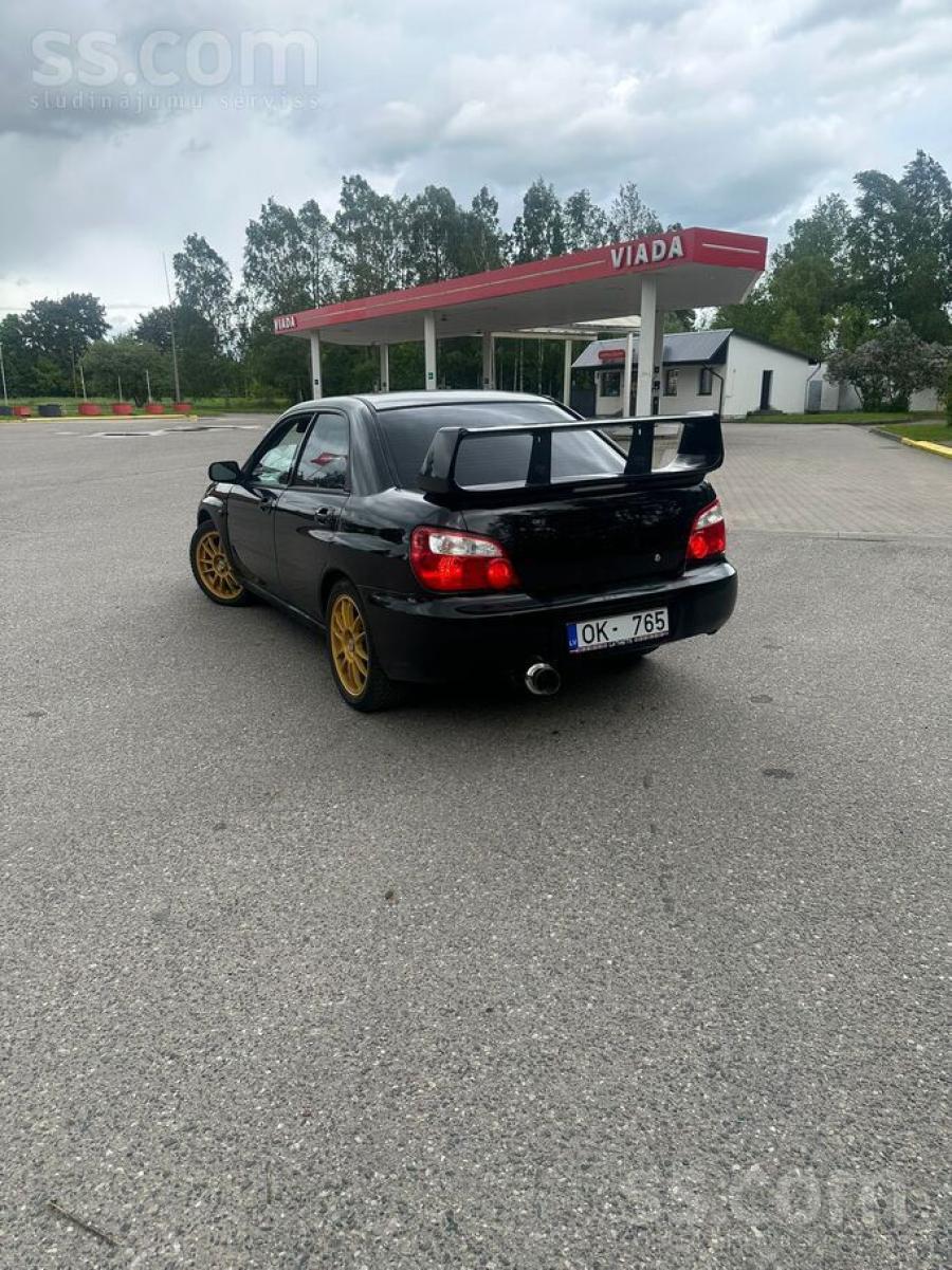 Black Subaru Impreza 2004 in Preili, with an engine capacity of 2.00 L and mileage of 280 thousand km for 10000 €, photo 5 on AUTOMOTO.COM.LV