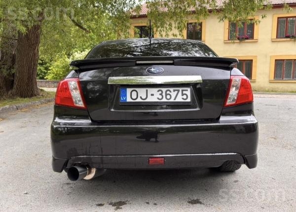 Black Subaru Impreza 2008 in Liepaja, with an engine capacity of 2.50 L and mileage of 209 thousand km for 10250 €, photo 4 on AUTOMOTO.COM.LV