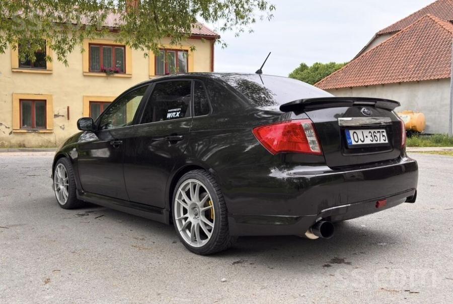 Melns Subaru Impreza 2008 Liepāja, ar dzinēja tilpumu 2.50 L un nobraukumu 209 tūkst. km par 10250 €, foto 6 vietnē AUTOMOTO.COM.LV