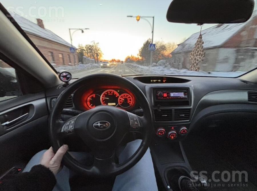 Melns Subaru Impreza 2008 Liepāja, ar dzinēja tilpumu 2.50 L un nobraukumu 209 tūkst. km par 10250 €, foto 14 vietnē AUTOMOTO.COM.LV
