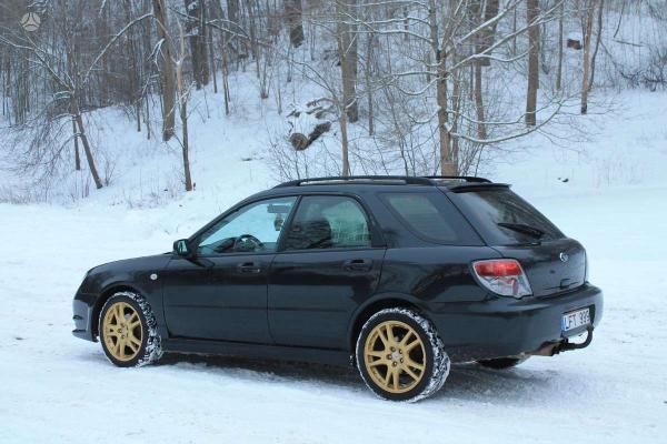Melns Subaru Impreza 2005 Viļņa, ar dzinēja tilpumu 1.99 L un nobraukumu 330 tūkst. km par 2800 €, foto 10 vietnē AUTOMOTO.COM.LV