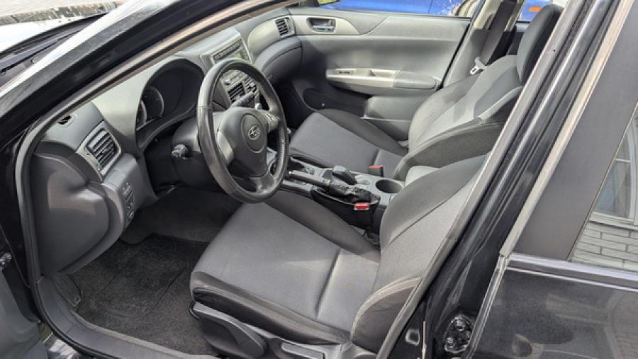 Melns Subaru Impreza 2008 Tallina, ar dzinēja tilpumu 2.00 L un nobraukumu 209 tūkst. km par 2850 €, foto 5 vietnē AUTOMOTO.COM.LV