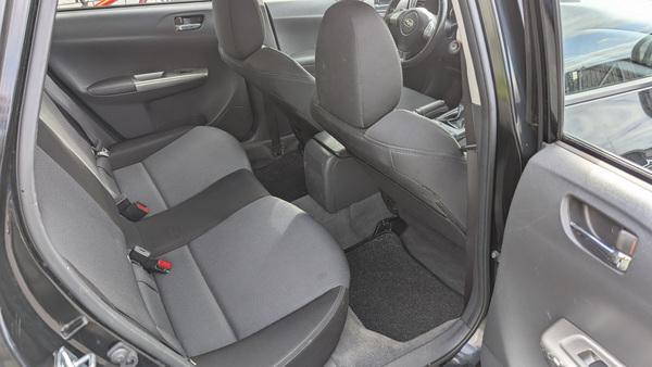 Subaru Impreza 2008 Tallina vietnē Melns Subaru Impreza 2008 Tallina, ar dzinēja tilpumu 2.00 L un nobraukumu 209 tūkst. km par 2850 €, foto 8 vietnē AUTOMOTO.COM.LV